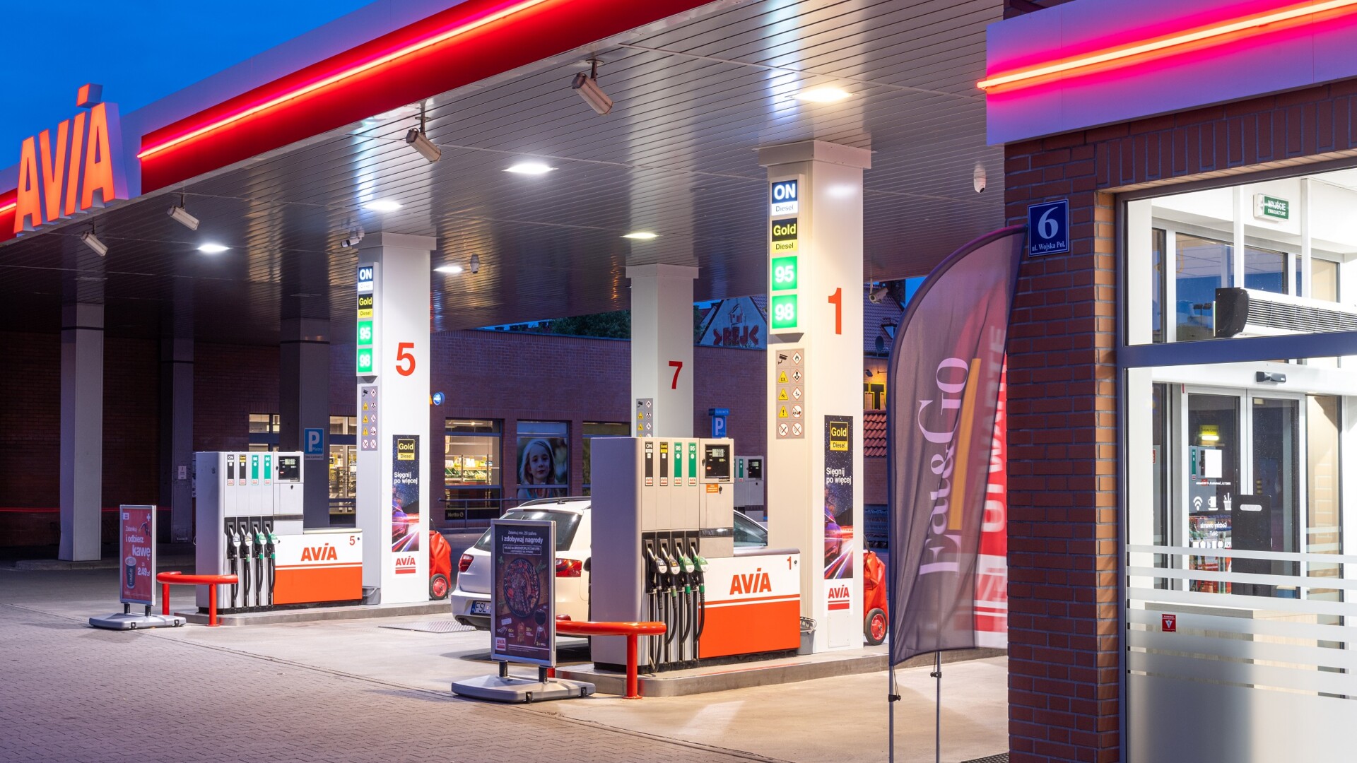 UNIMOT launches 6 new AVIA petrol stations - UNIMOT S.A